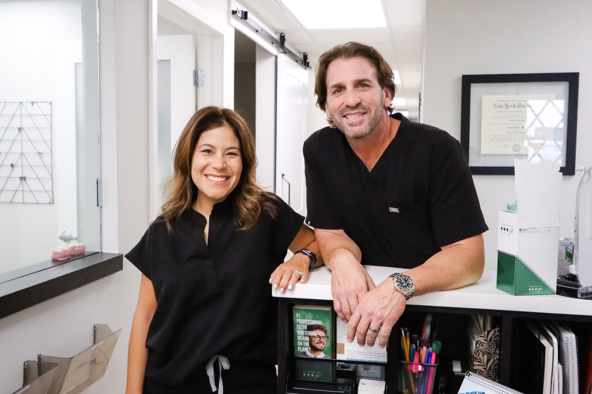 About Us – Simply Smiles Miami